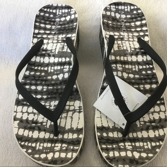 Vionic | Shoes | Vionic Beach Noosa Platform Flip Flops Womens Us 9 Eu ...